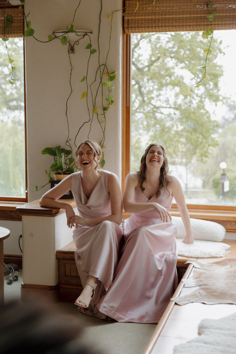 Emily + Anthony | Rainy Spring Willow & Oak Estate Wedding - lexxcreative.com